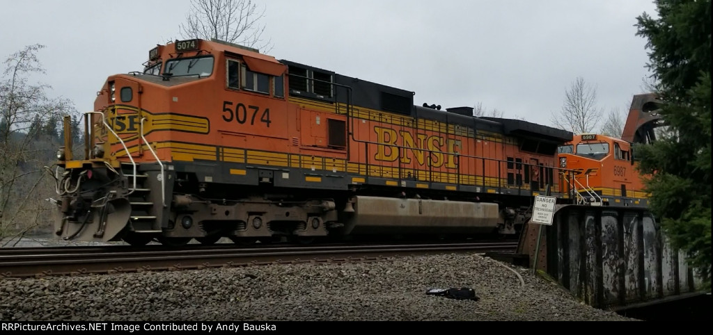BNSF 5074